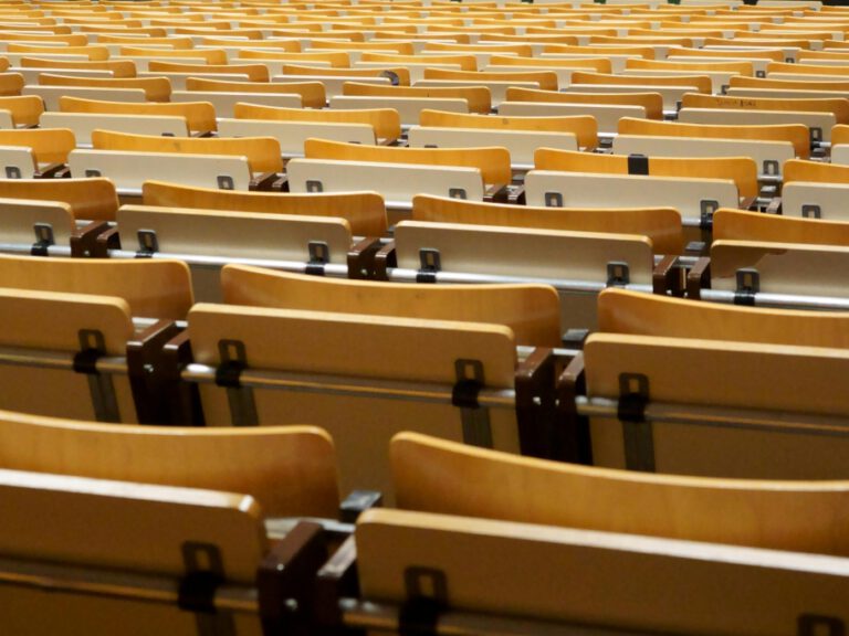 Ostasienwissenschaftliches Mittagsforum: Kevin Bockholt (Geschichte ...